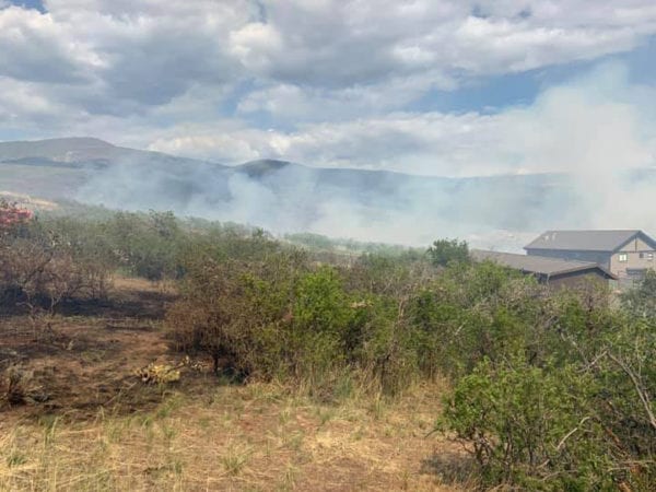 Little Pole Fire burning in Heber, Evacuations lifted - TownLift, Park ...