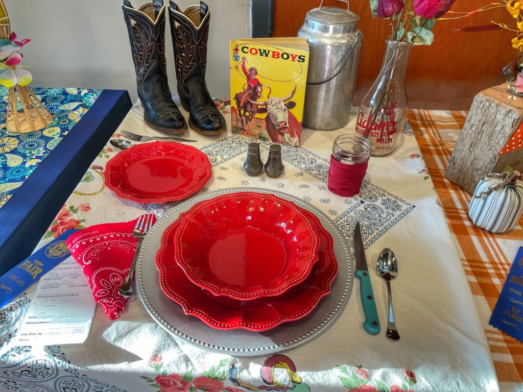 SNAPPED: Summit County Fair - Table Setting Exhibit - TownLift, Park ...