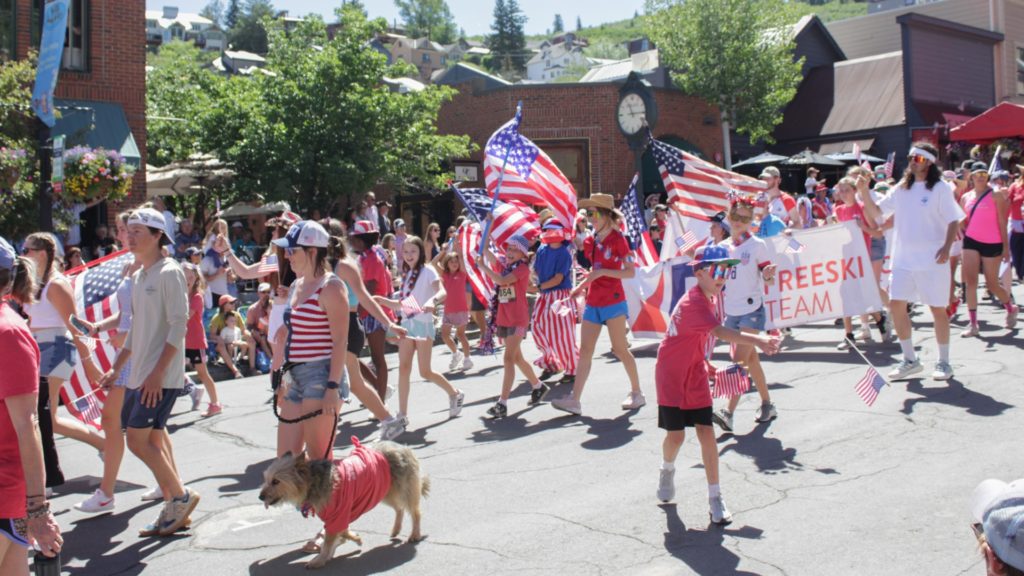 Call for float entries for the annual Fourth of July Parade - TownLift ...