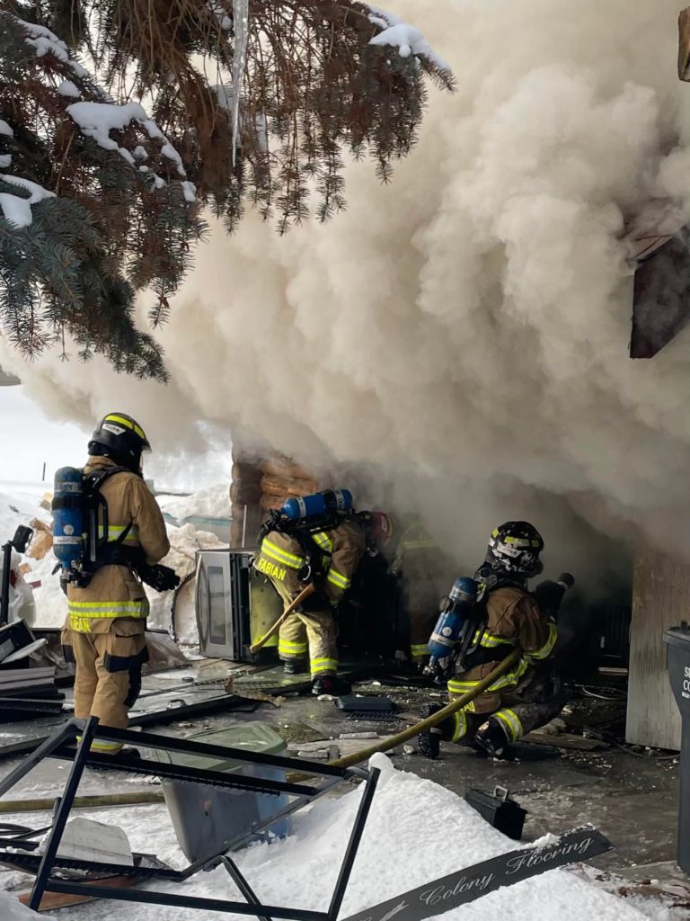 Early morning fire on North Star View Drive in Highland Estates ...