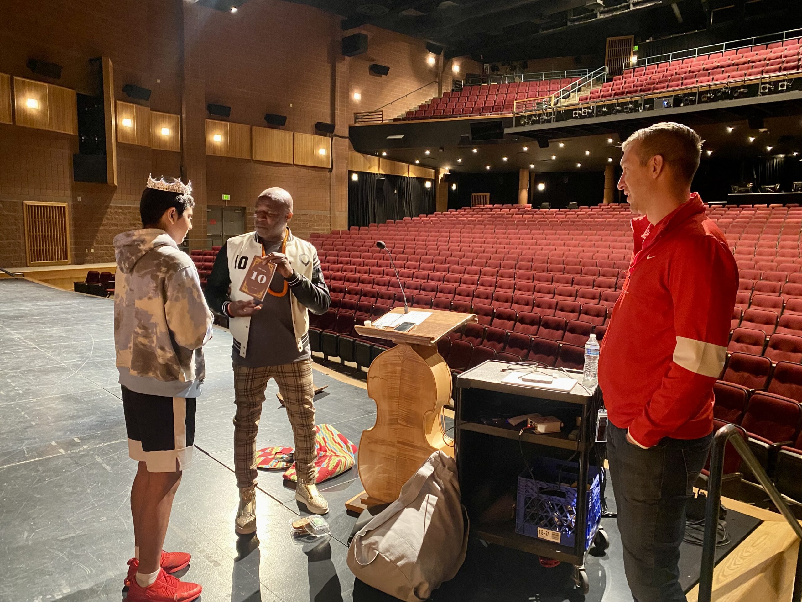 America's Got Talent contestant Alex Boye entertains, educates junior ...