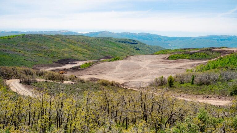 Tiger Woods swings by Park City to inspect Marcella Golf Course ...