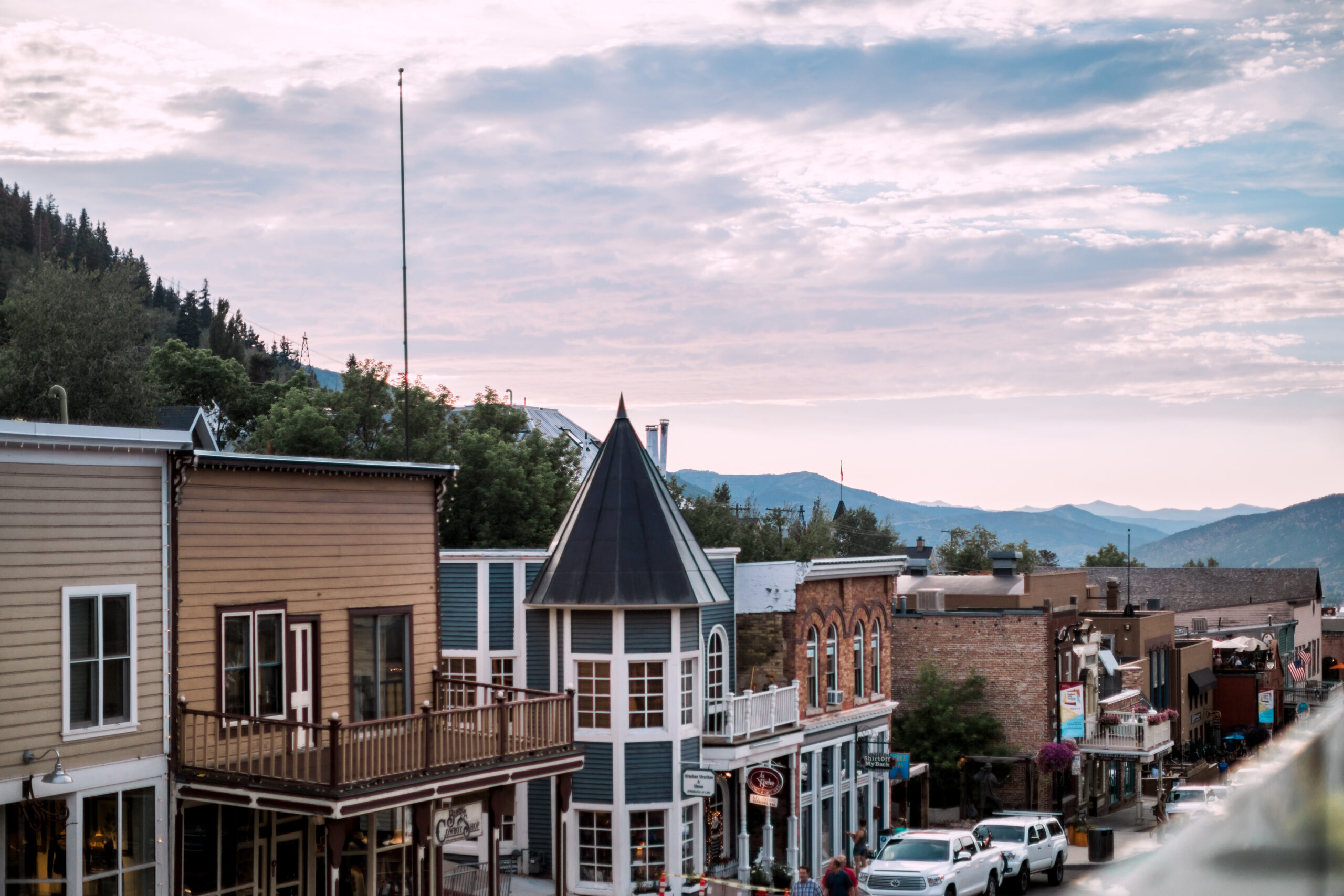 Free parking returns to Old Town as spring events bloom on Main Street ...