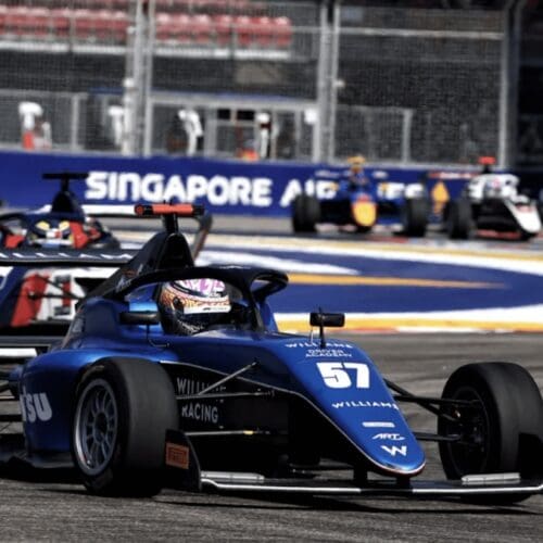 Lia Block drives into top 5 in Singapore's F1 Academy Series - TownLift ...