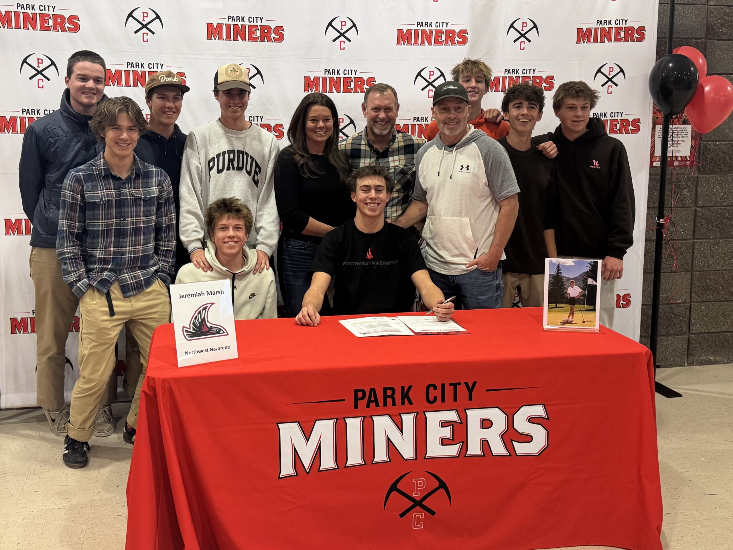 Senior golfer Miner makes major move to play-through to college ...