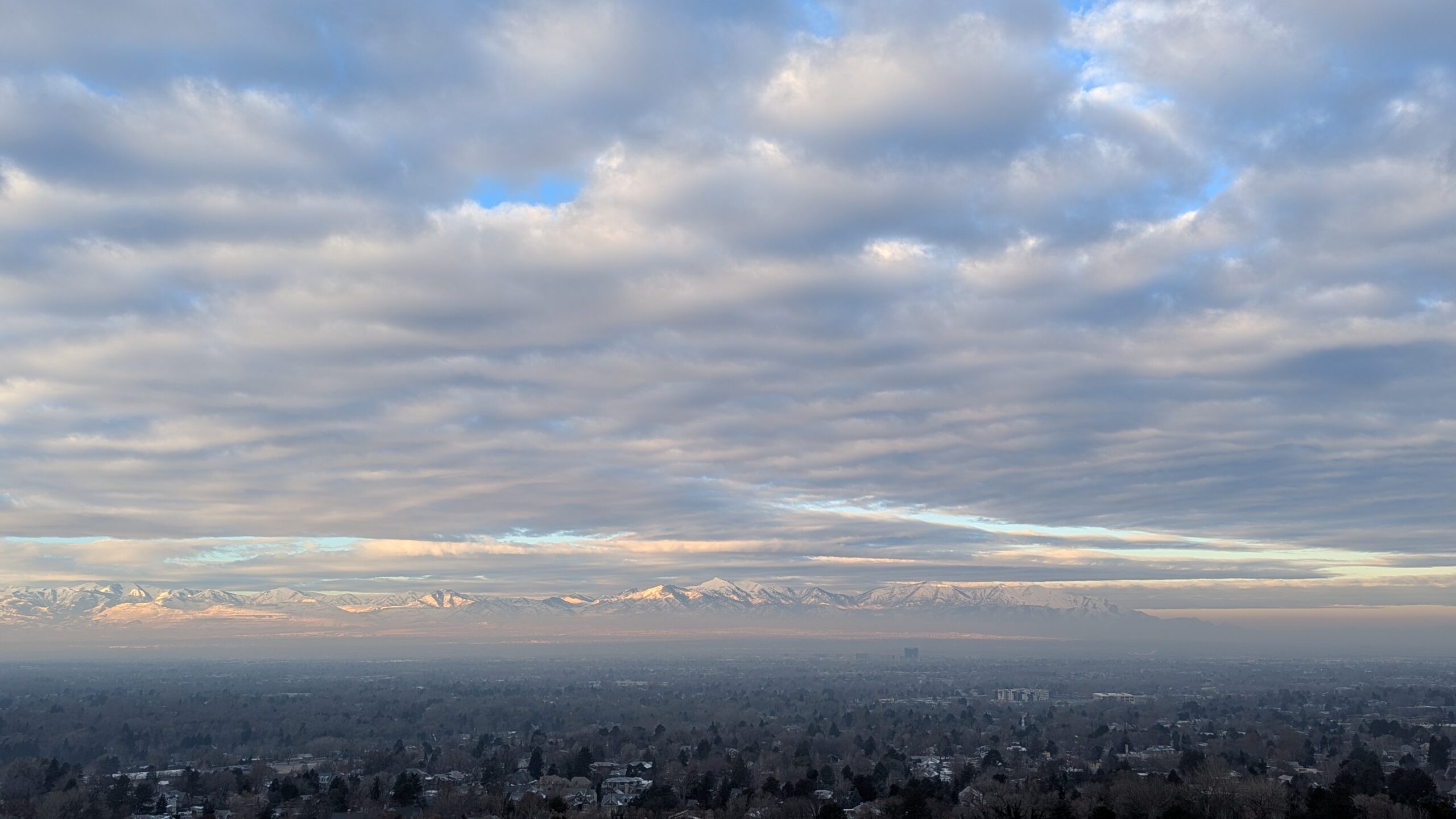 Light snowfall expected overnight, zero-degree temps for MLK weekend ...