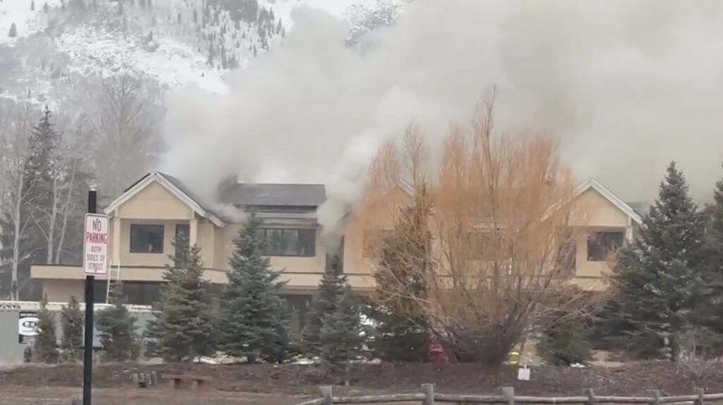 Park Meadows house fire on Little Kate and Lucky John Drive - TownLift ...