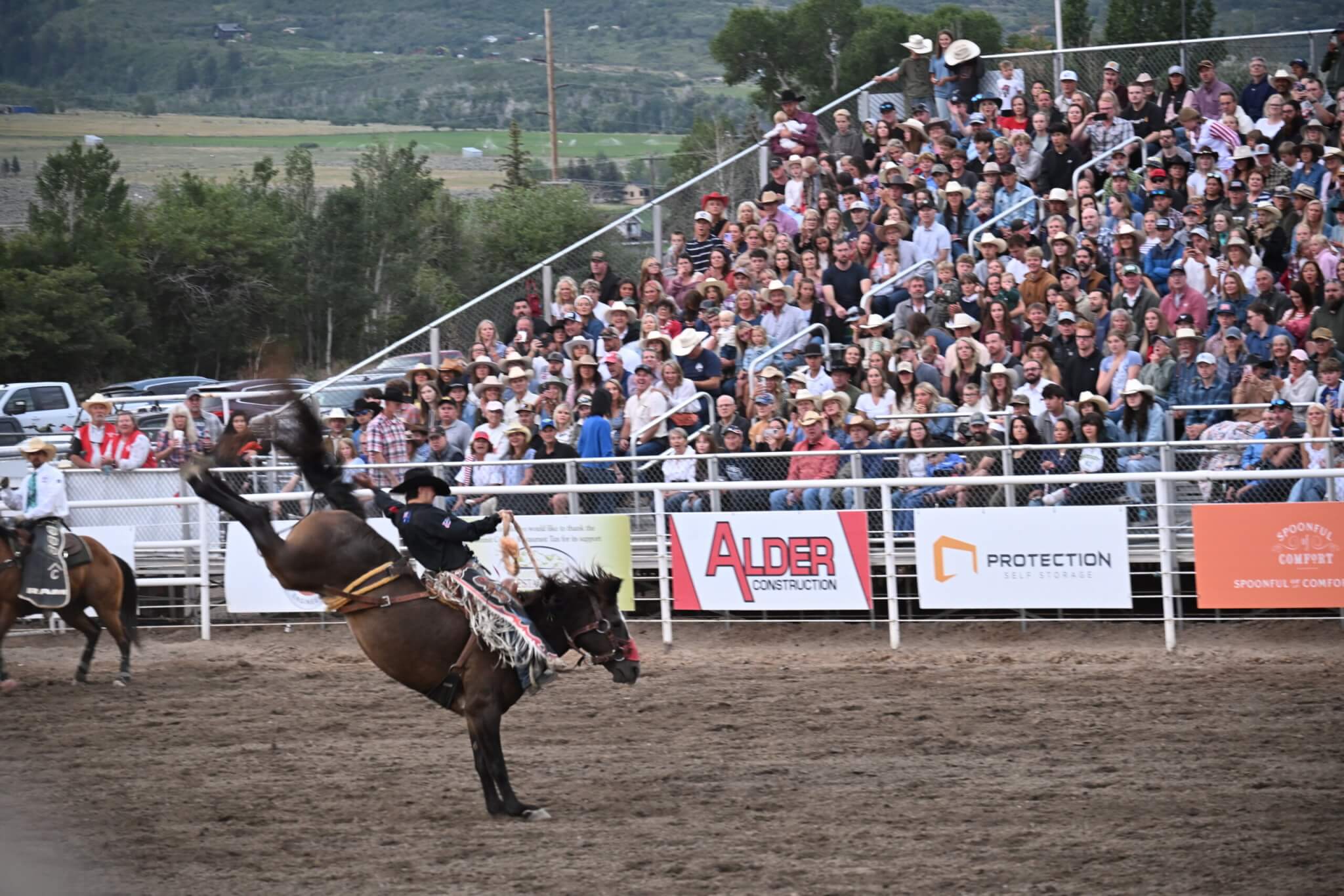 The sold out Oakley Rodeo went off without a hitch - TownLift, Park ...