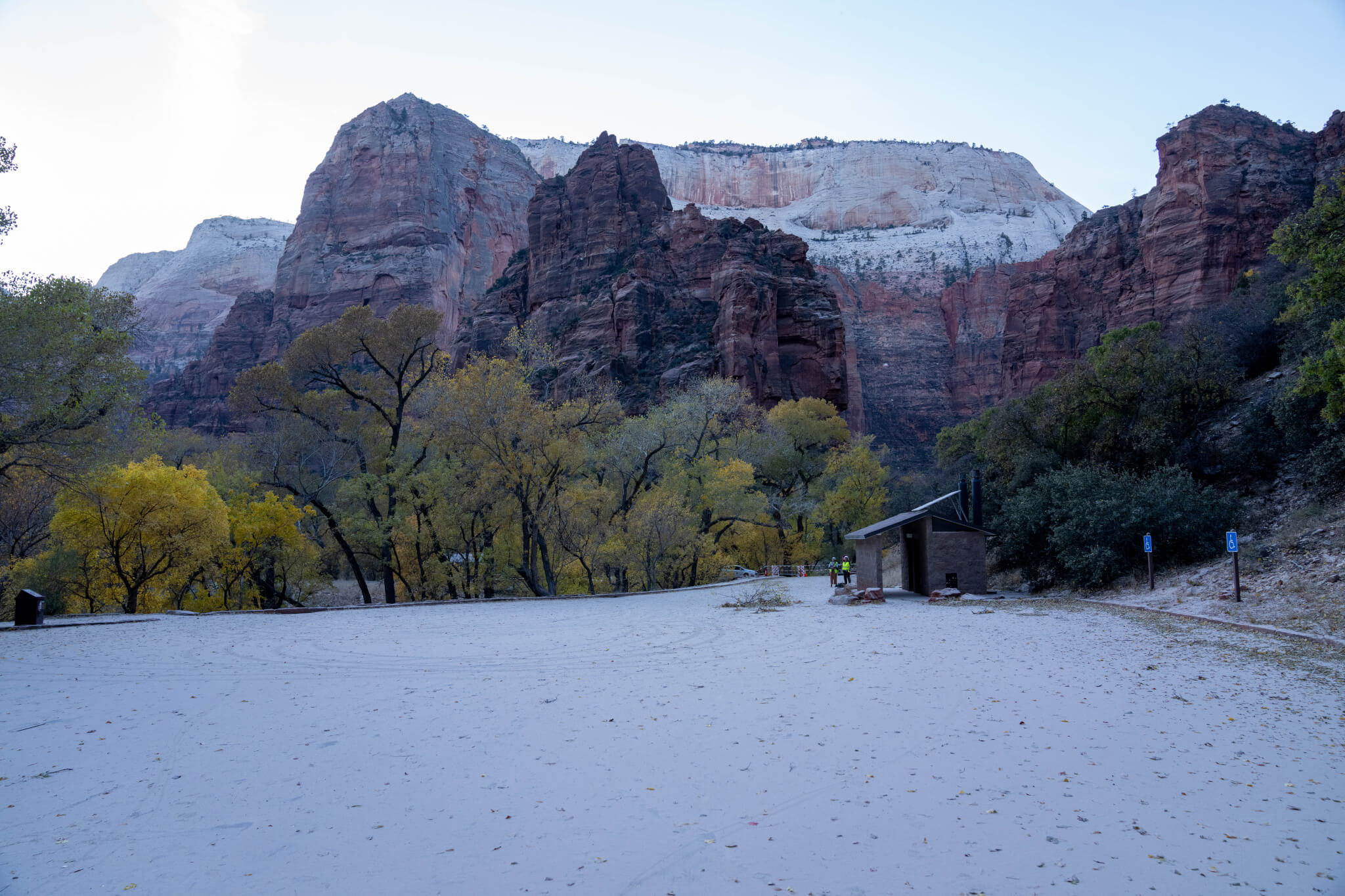Hikers return to Weeping Rock, one of Zion’s most cherished trails ...