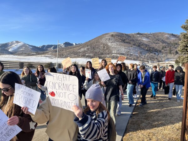 “No More Hate”: Students Walk Out After First Bell to Protest ICE in ...