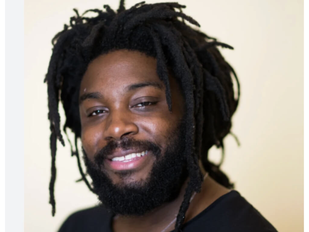 Ecker Hill’s One Book One School program spotlights literacy, community ...