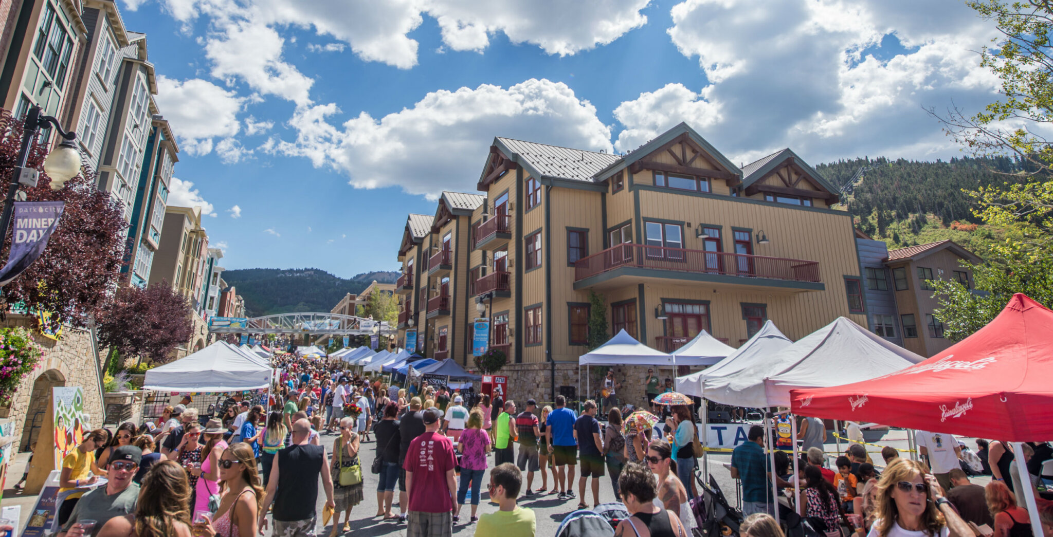 Park Silly Sunday Market - TownLift, Park City News