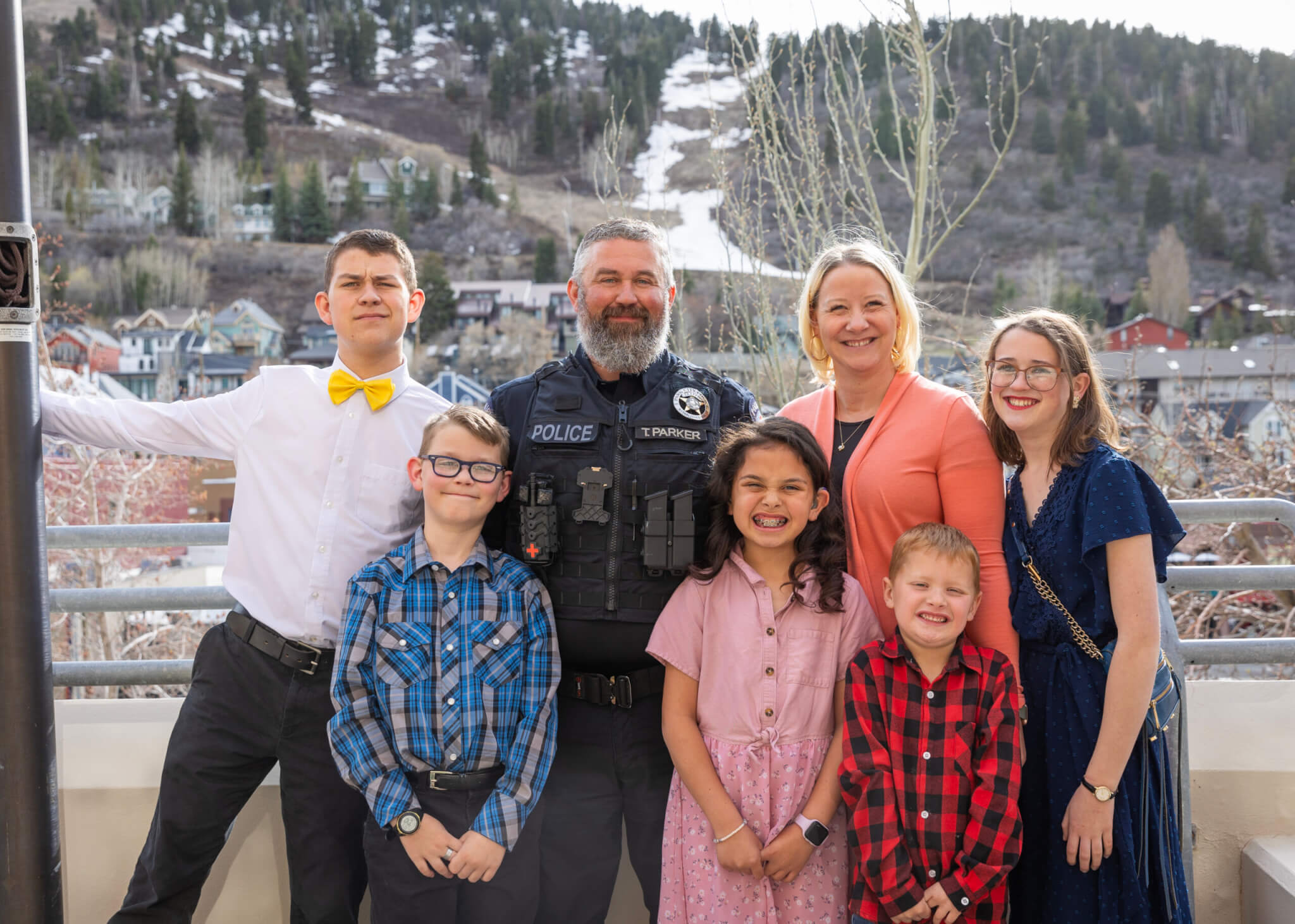 Community rallies behind Park City police officer's family as wife ...
